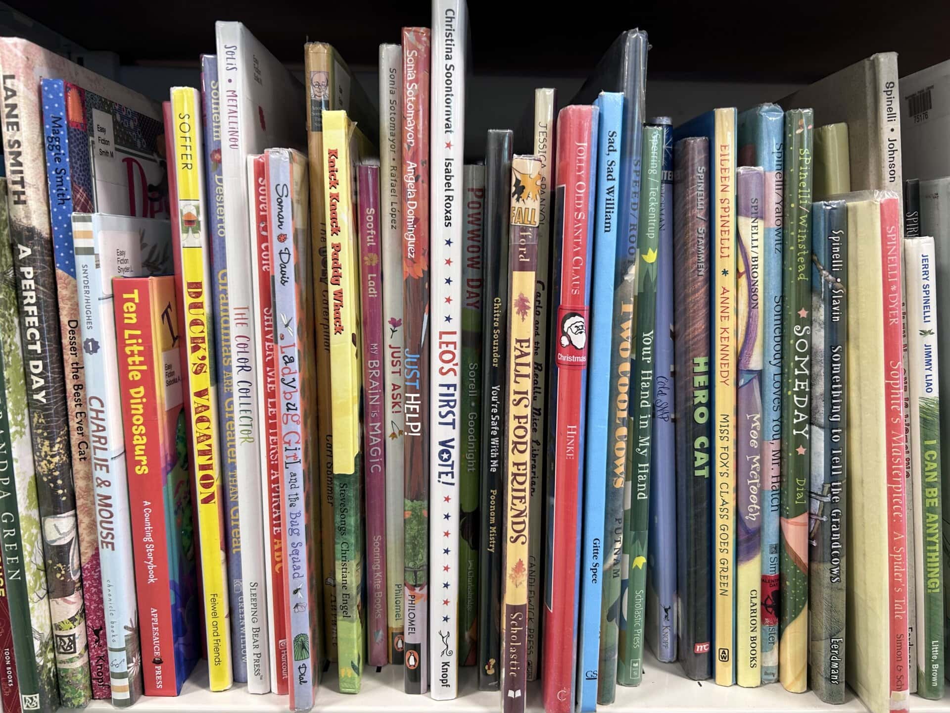 Children's Library | Barrington Public Library